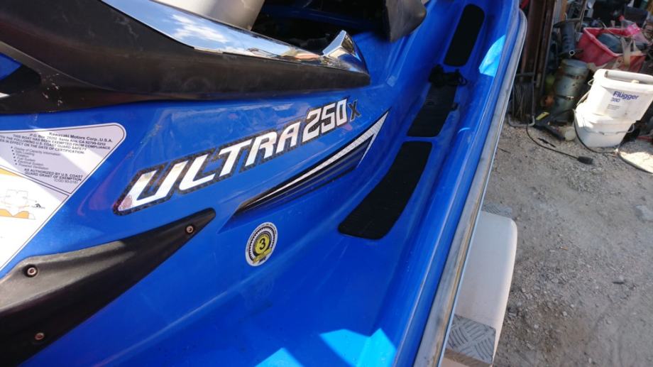 Kawasaki ultra 250x
