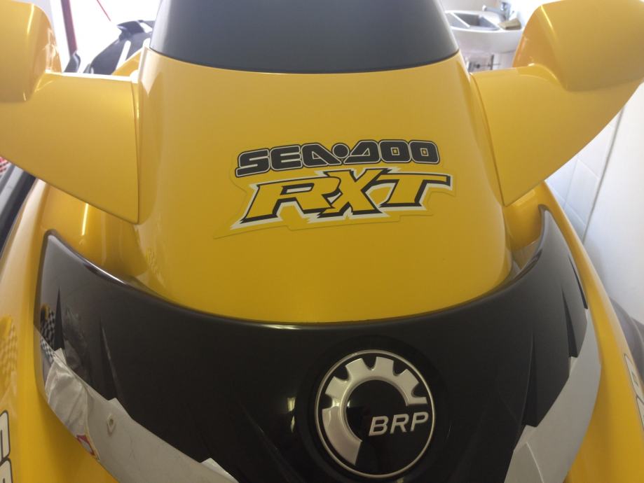 JET SKI SEA DOO RXT 215