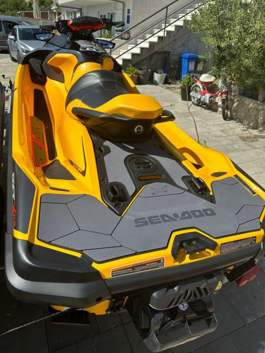 SEA DOO RXT-X RS 300