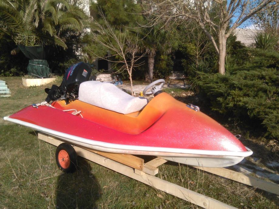 VODENI SKUTER TIP TIM 300-LAŠKO