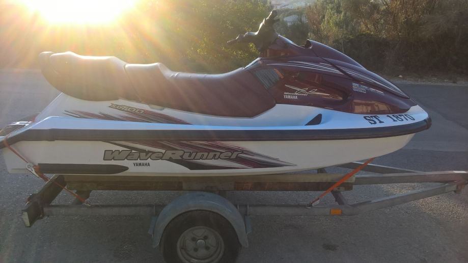 Yamaha XL 700, odlično stanje, malo korišten