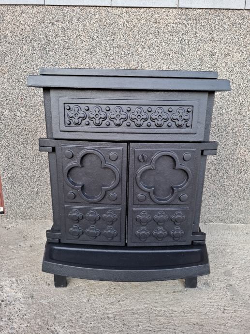 AMITI,AMITY,PEČ,KAMIN,PEČ NA DRVA,GUSANI KAMIN,GUSANA PEČ