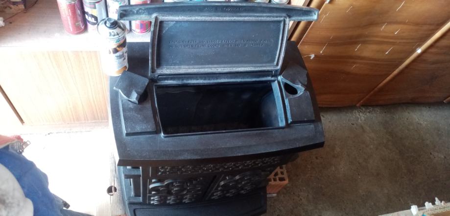 Kamin Amity 1; Made in Yugoslavia