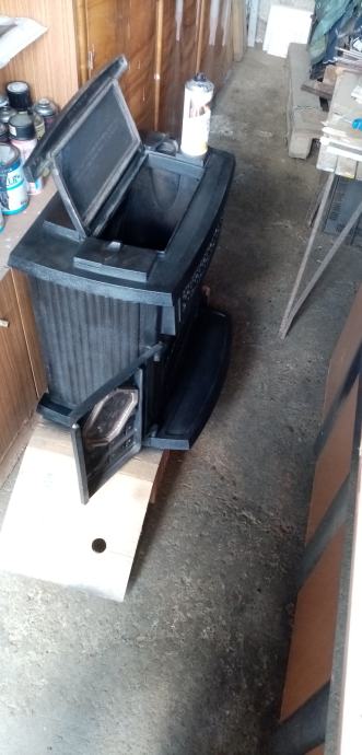 Kamin Amity 1; Made in Yugoslavia