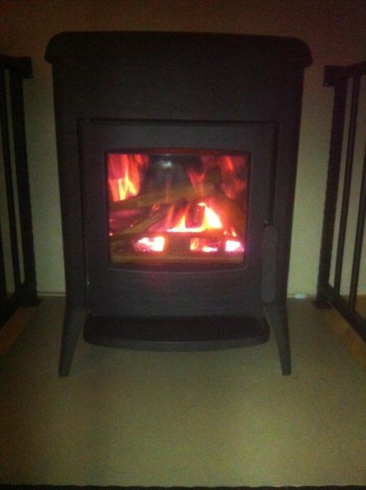 Kamin Plamen Amity 3