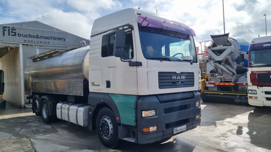 MAN TGA 26.440 6x2 cisterna za hranu - tank 19.000l, 2007 god.