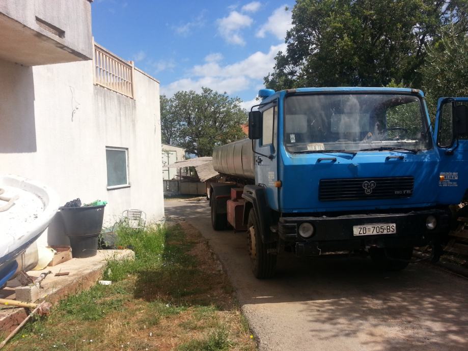 TAM 190 CISTERNA, 1987 god.