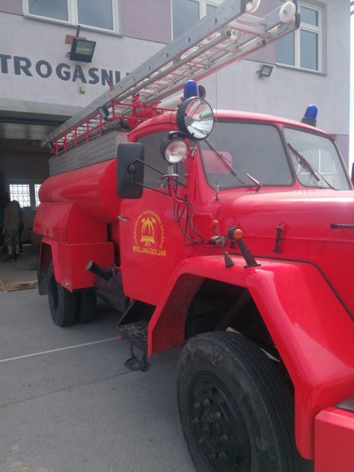 Vatrogasna cisterna TAM 5500 4x4, 1976 god.