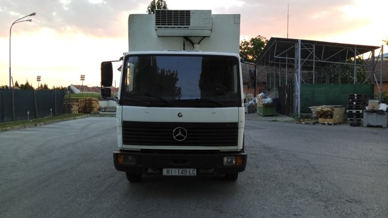 MERCEDES BENZ 811, 1996 god.