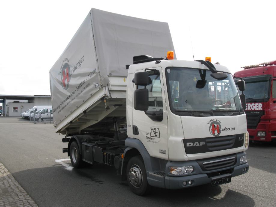 DAF 45.160 MAILER KIPER TROSTRANI + UTOVARNA DIZALICA-KRAN, 2008 god.