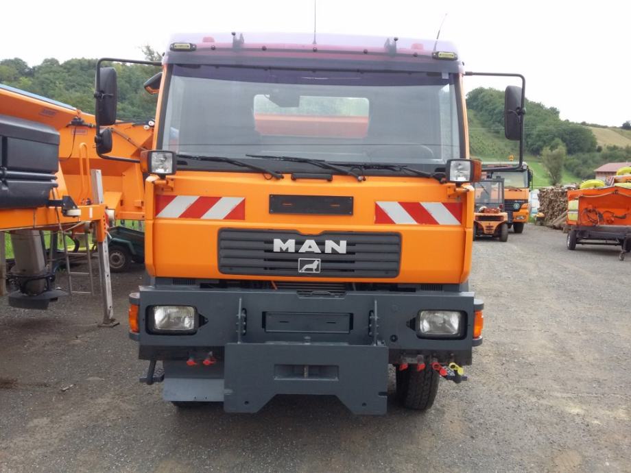 MAN LE 14 220 4x4 Komunalna hidraulika, 2004 god.