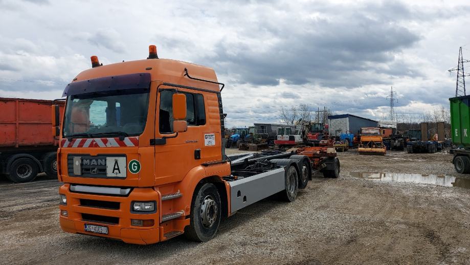 MAN TGA 6x2, 2005 god.