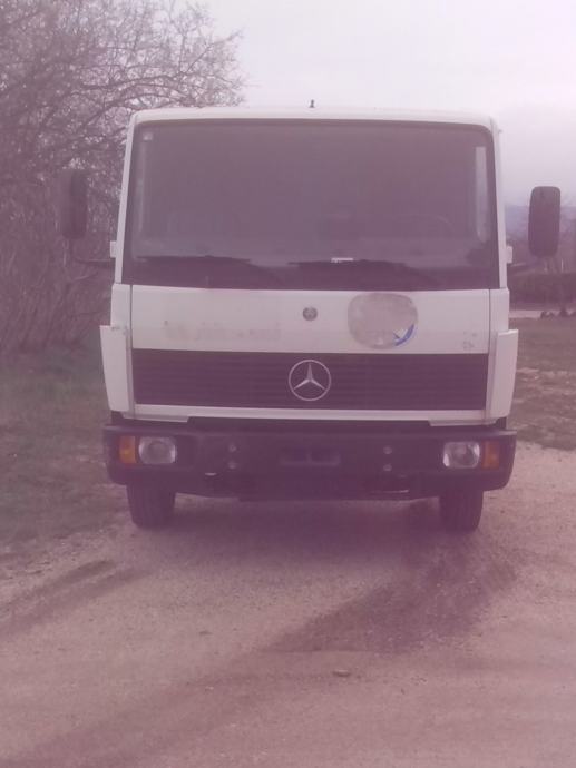 Mercedes 811 eco power pogodan za kipera, 1995 god.