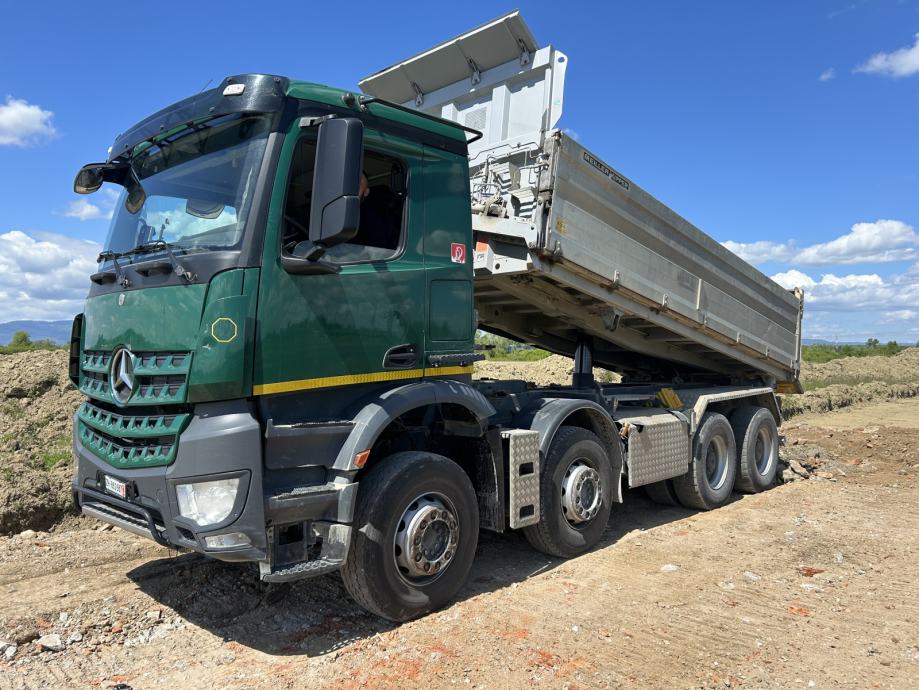 Mercedes AROCS 3243, 2014 god.