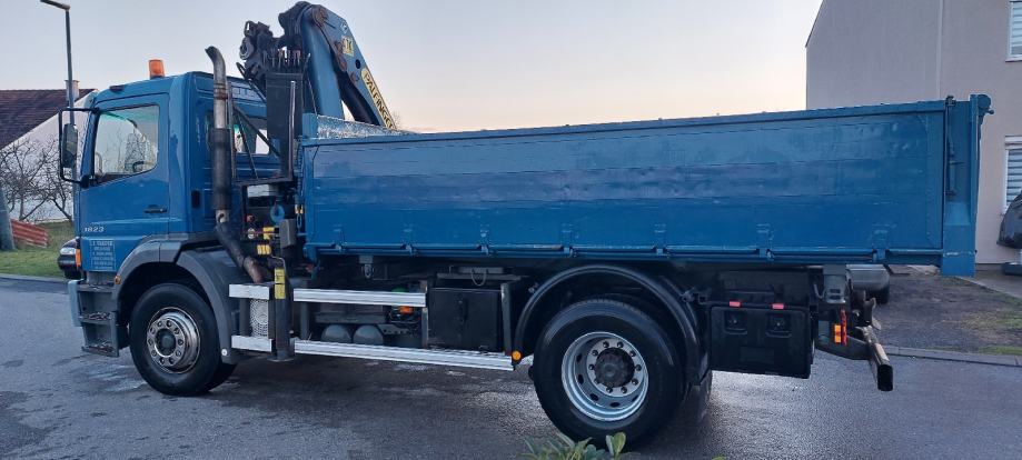 Mercedes Atego 1823 kiper-kran PK13000, 1999 god.