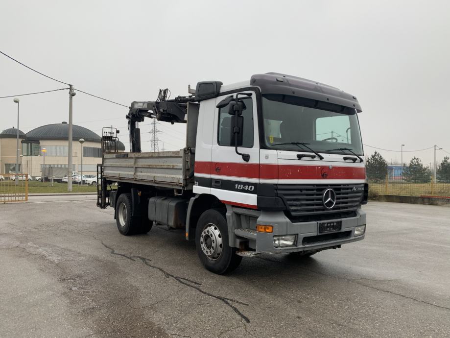 Mercedes Benz Actros1840 Kiper Kran, 2001 god.