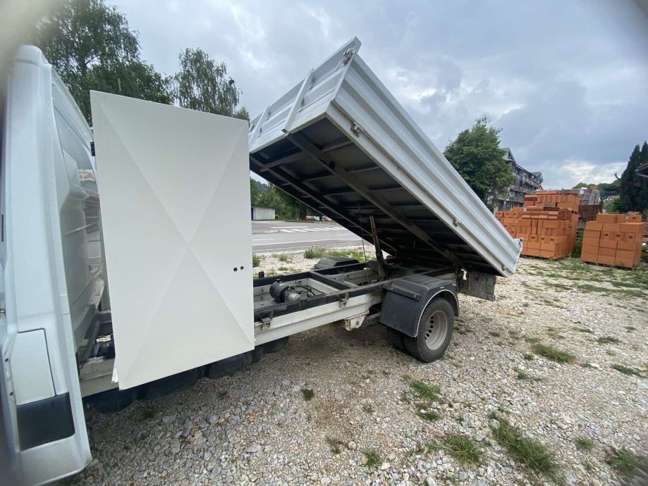 Mercedes-Benz Sprinter 519 L3H1, 2020 god.