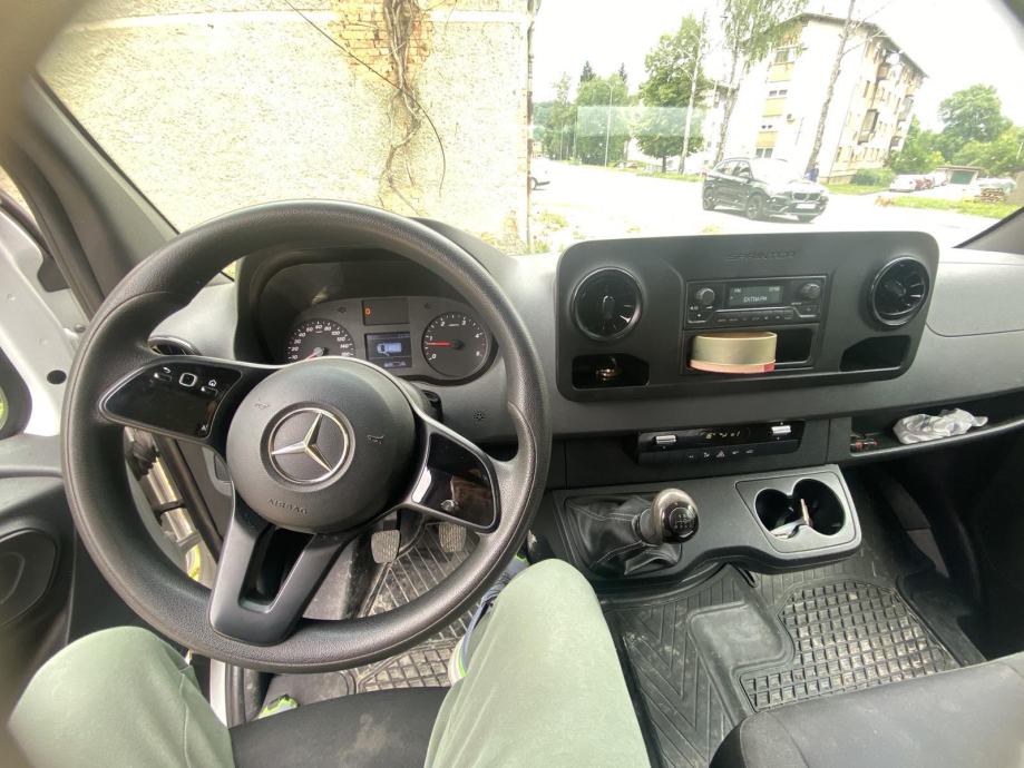 Mercedes-Benz Sprinter 519 L3H1, 2020 god.