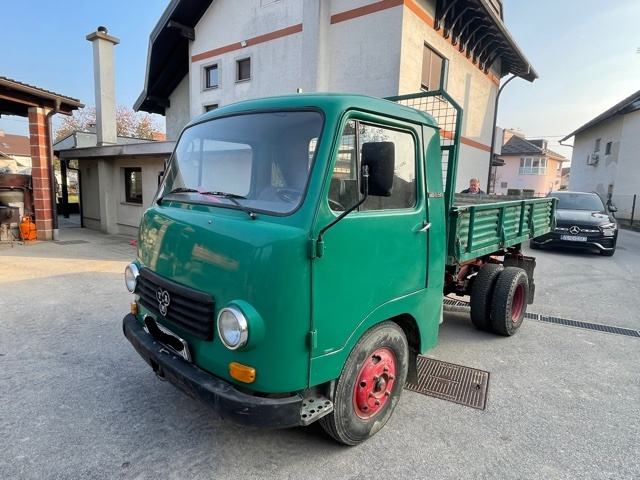 TAM 80 T50, 1988 god.