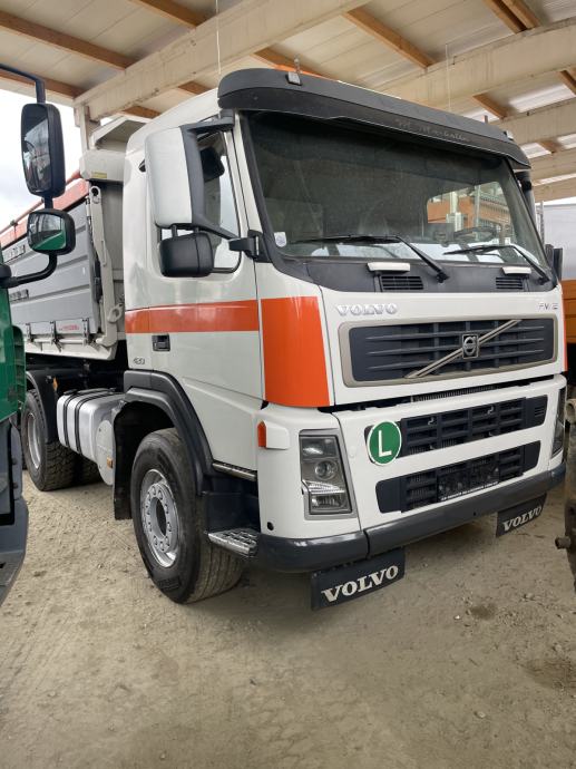 Volvo kiper FM12, 2008 god.