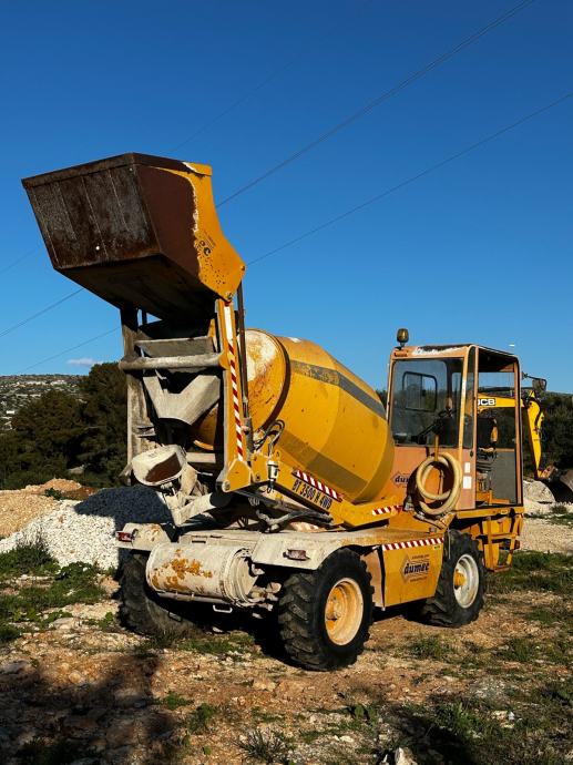 Dumec BT 3000/3500, 2006 god.