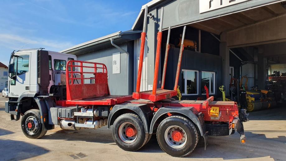 IVECO EUROTRAKKER 260E44W 6x6, 2001 god.