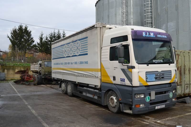 MAN TG410 XXL, 2001 god.