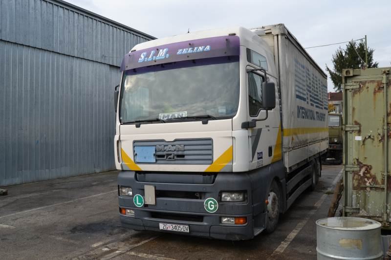 MAN TG410 XXL, 2001 god.