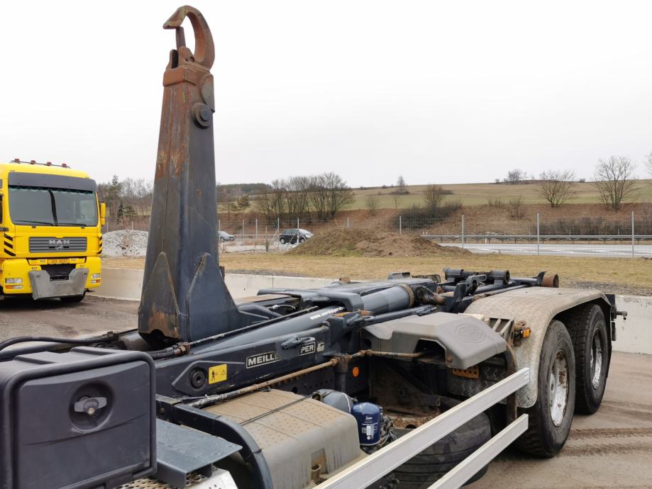 MERCEDES BENZ ACTROS 2641 L 6X4 EURO 5 kuka nosač kontejnera, 2010 god.