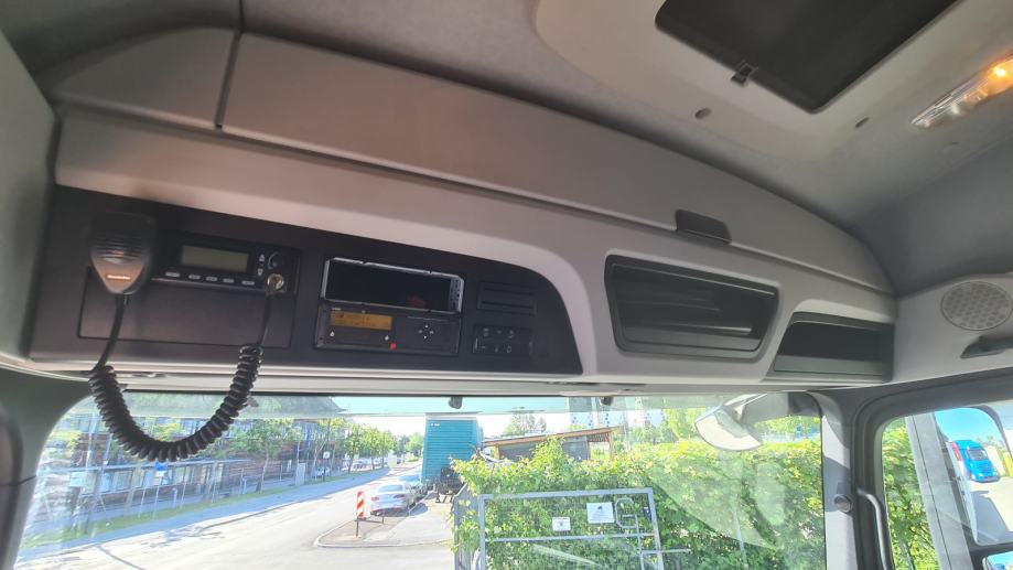 Mercedes-Benz AROCS 2546 keson z dvigalom HIAB X-HIDUO 188 koman, 2018 god.