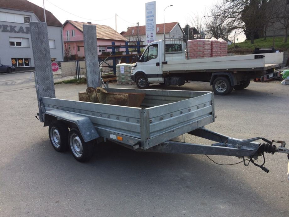 Prikolica labudica tandem za prijevoz radnih strojeva, 2004 god.