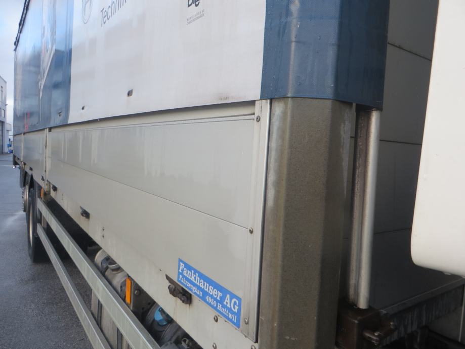 Scania V8 R500 6x2 cerada sa utovarnom rampom, 2008 god.