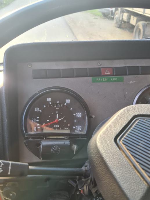 VATROGASNO VOZILO ZASTAVA 650, 1984 god.