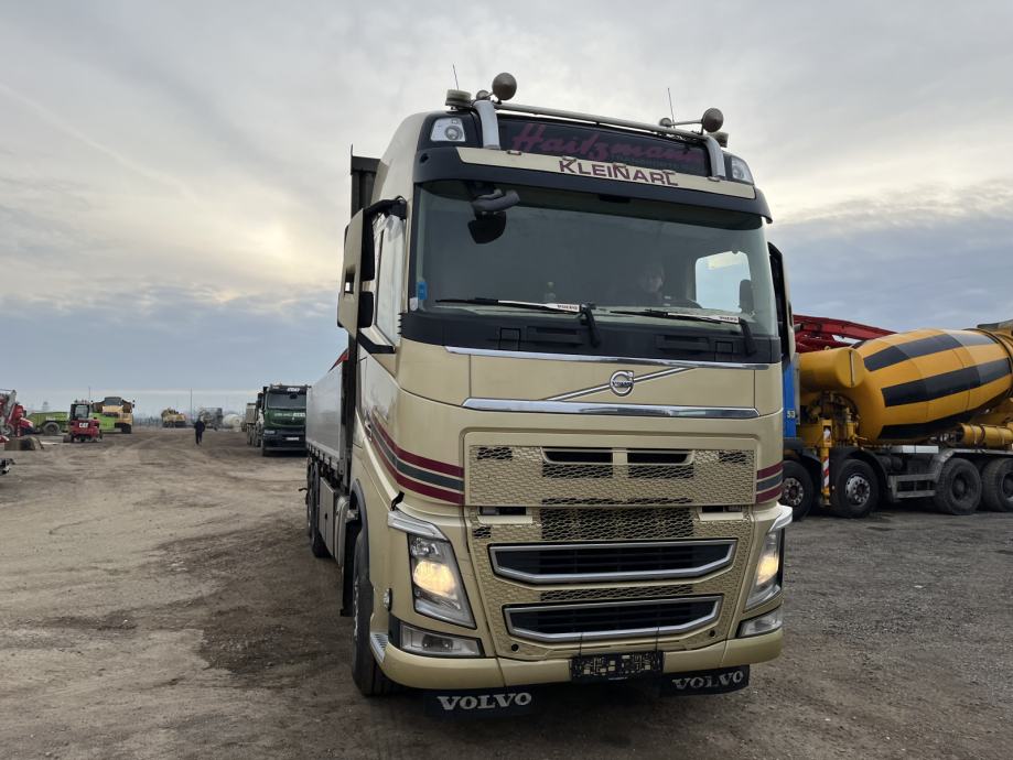 VOLVO FH 500. FASSI 275, 2014 god.