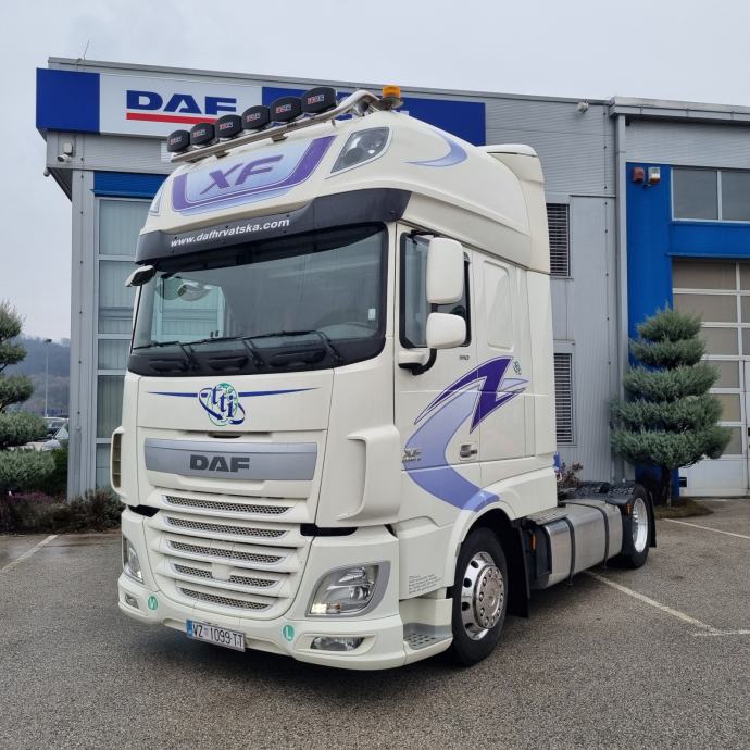 DAF XF 510 FT Low deck - mega, 2017 god.