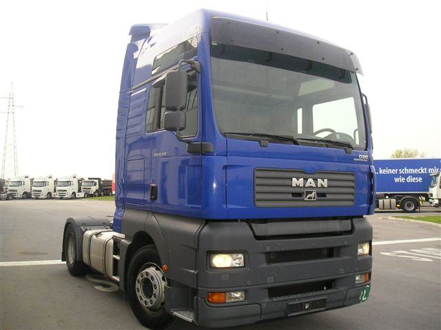 MAN TGA 18.430 4x2 Tegljač, 2006 god.