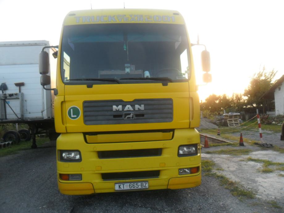 MAN TGA 460, 2001 god.