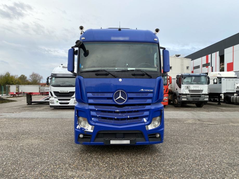 Mercedes-Benz Actros 1845 mega, retarder, 2x tank, 2012 god.