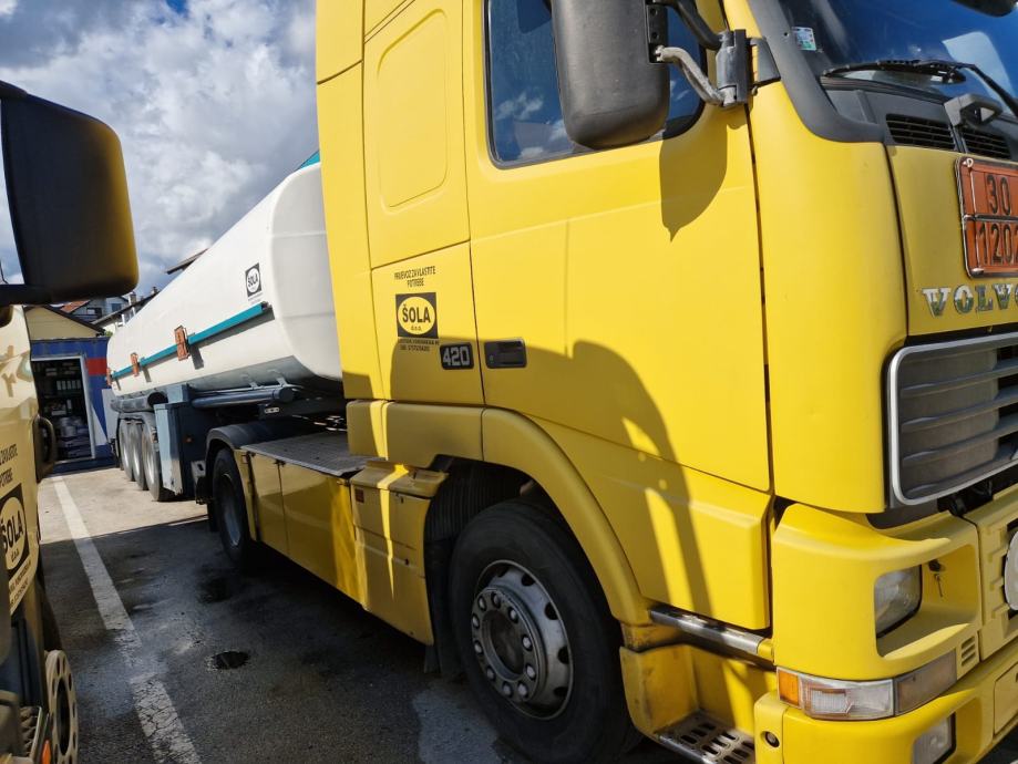 Volvo fh12+ cisterna(komplet), 2001 god.