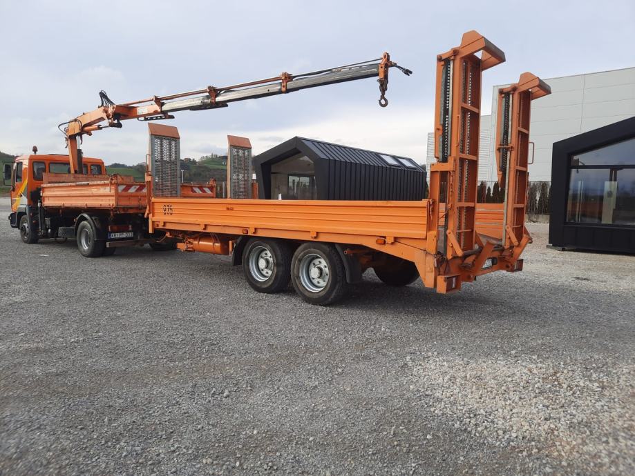 LABUDICA MUELLER MITTELTAL, 2001 god.