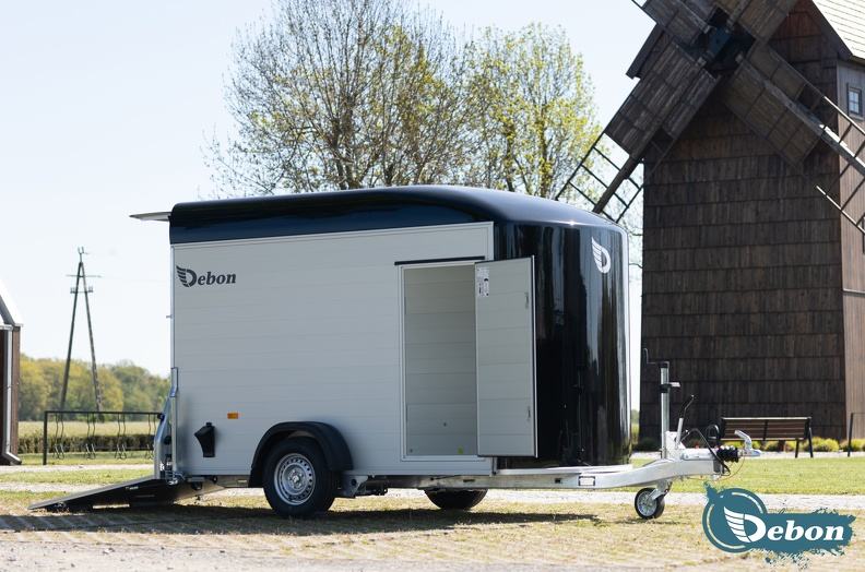 Prikolica DEBON BOX ROADSTER C400 - NOVO !!, 2023 god.