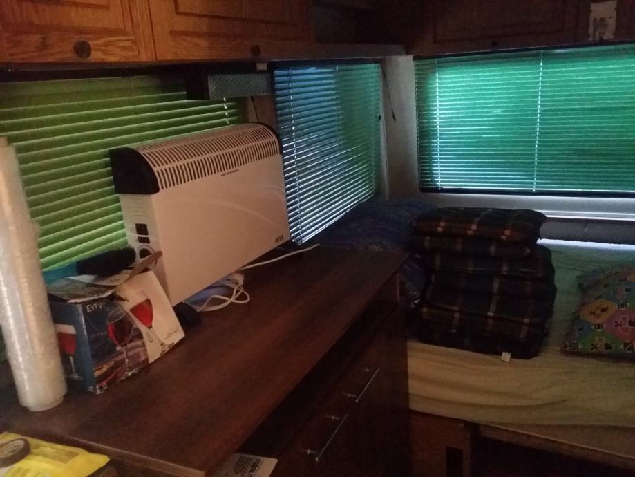 ADRIA 420 kamp kućica, 2+1