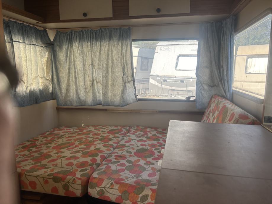 Kamp prikolica Adria 450