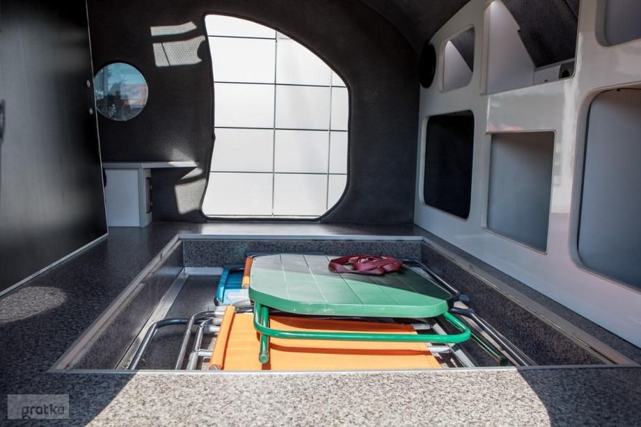 Jedinstvena mini kamp prikolica do 750 kg - camper trailer, caravan