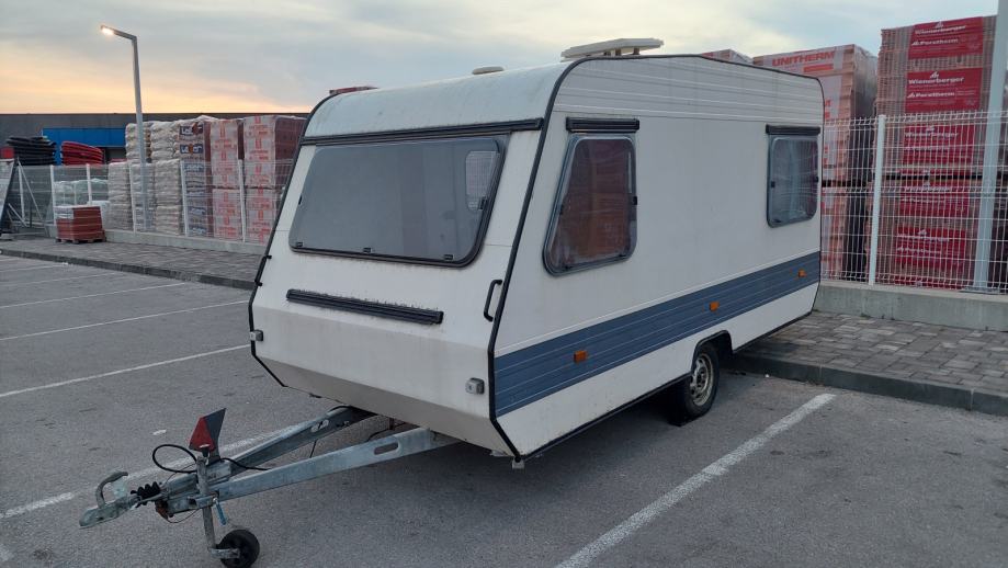 Kamp kućica Adria 450 Q