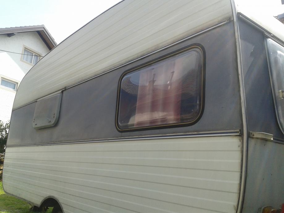 KAMP KUĆICA ADRIA 450,VOZNO STANJE,POGODNA ZA VIKENDICU,4,5m,KARLOVAC