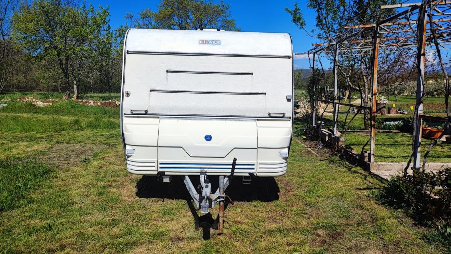 Kamp prikolica WILK DELUXE 560