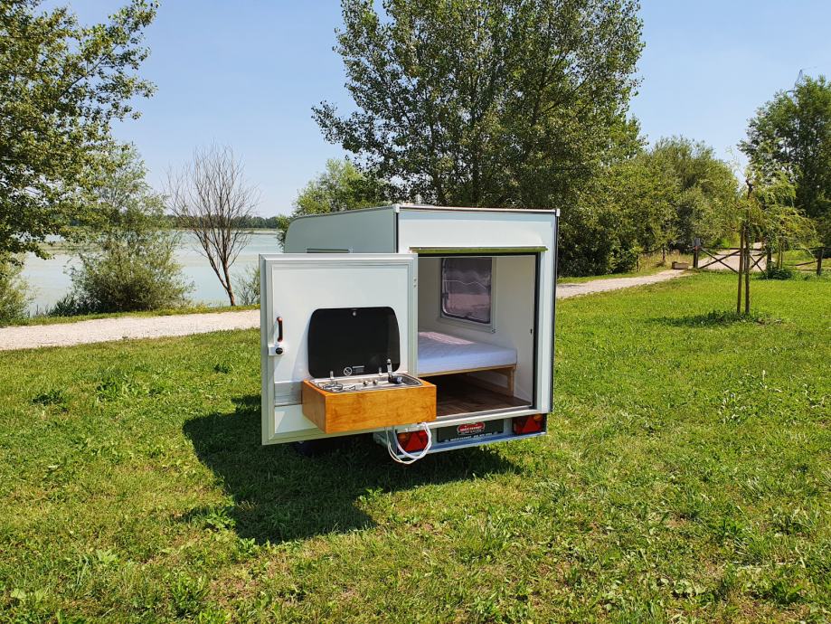 NOVA MINI KAMP PRIKOLICA Xtrail MINI CAMP TVORNIČKO JAMSTVO