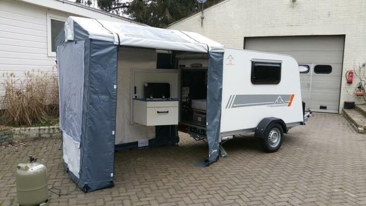 NOVA MINI KAMP PRIKOLICA Xtrail MINI CAMP TVORNIČKO JAMSTVO