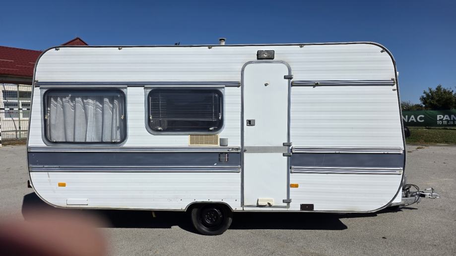 Prodajem kamp prikolicu ADRIA 470 EL